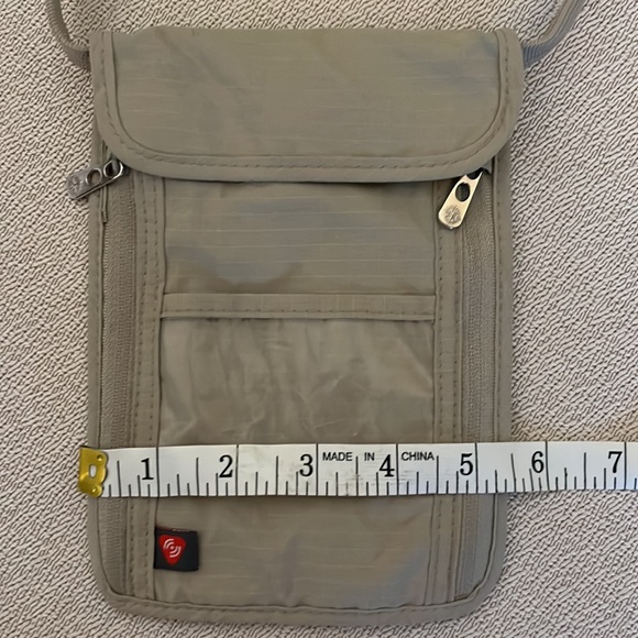 Lewis N Clark | Bags | Lewis N Clark Rfid Neck Stash Anti Theft Travel ...